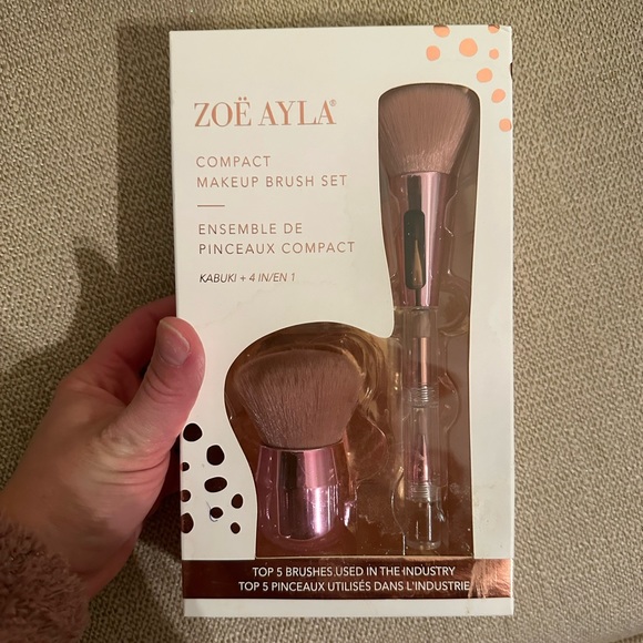 Zoe Ayla | Makeup | Zoe Ayla 3 In Makeup Brush | Poshmark